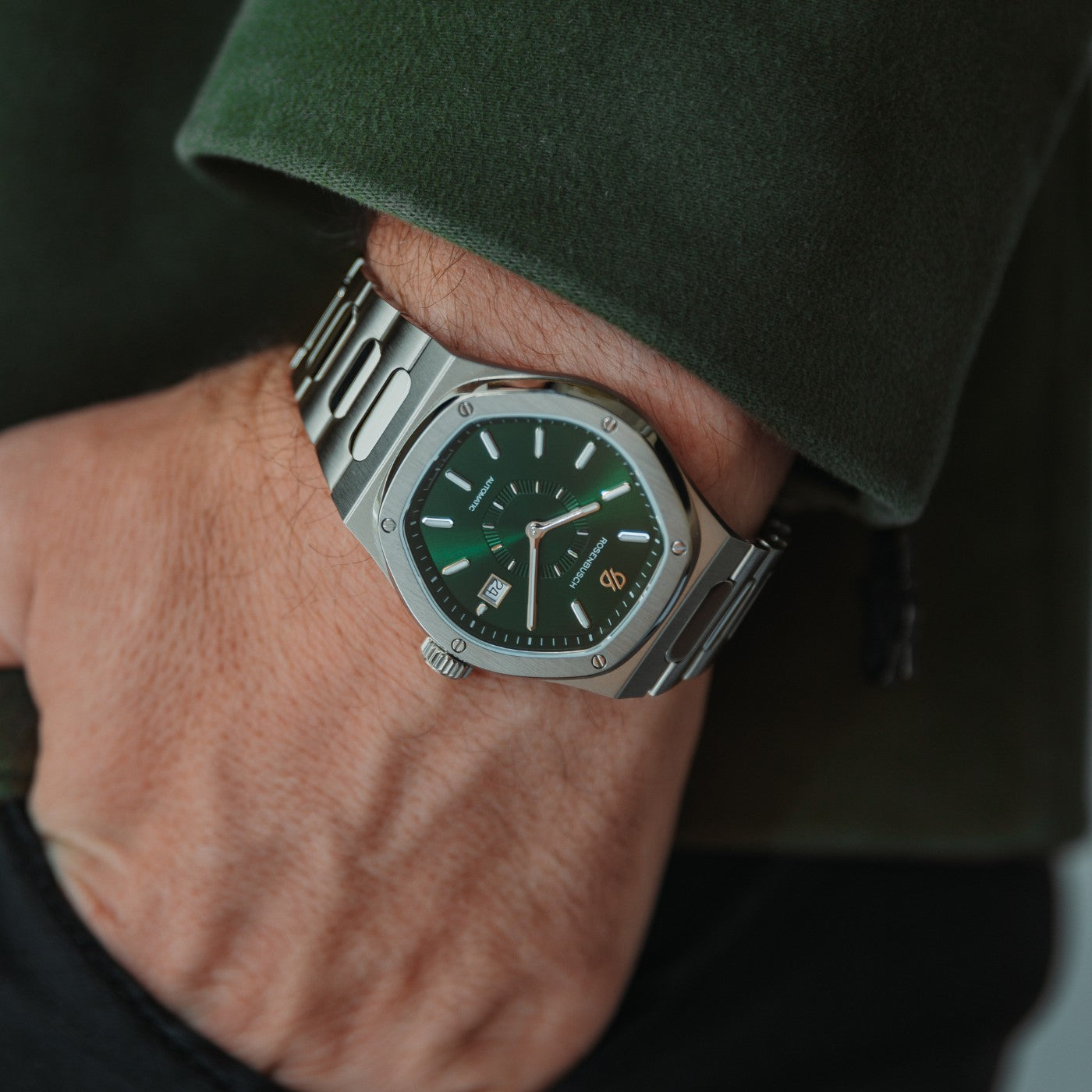 The Quest RB200 – Emerald Green – Rosenbusch Watches GmbH